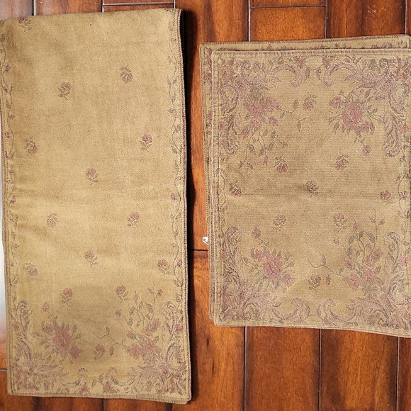 Dining | Vintage 8s Runners And 3 Place Mats Set | Poshmark